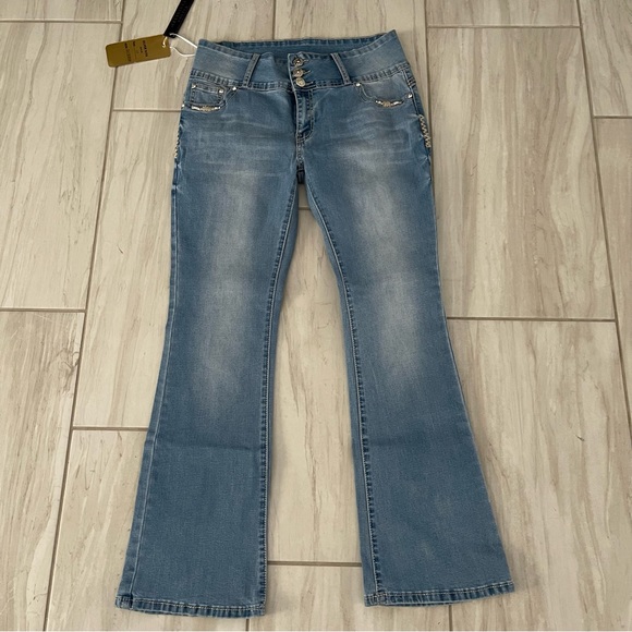 Silver Diva | Jeans | Nwt Flare Jeans | Poshmark